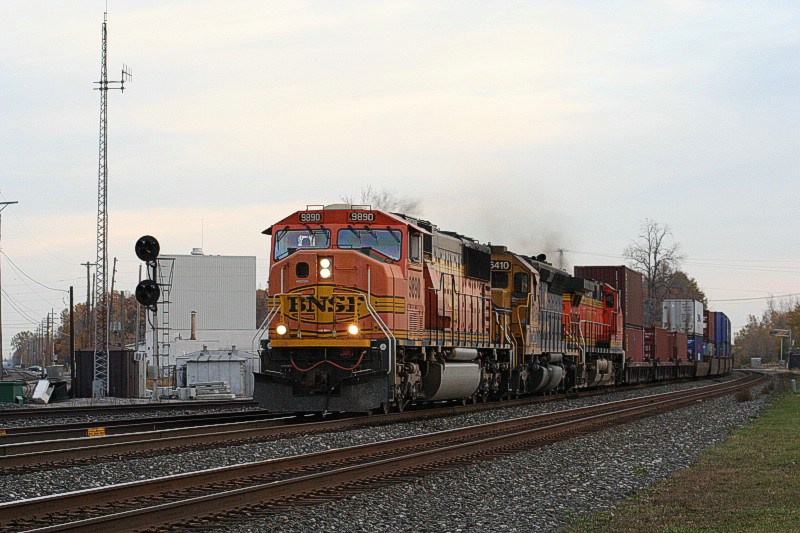 BNSF 9890